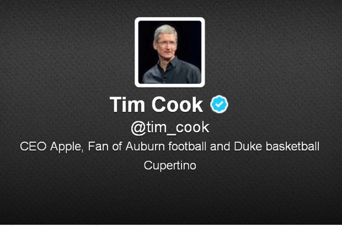 Tim Cook abre una cuenta en Twitter