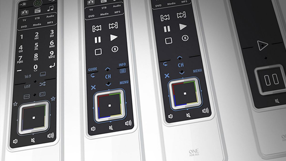 Nuevo mando Infinity de One For All con pantalla inteligente