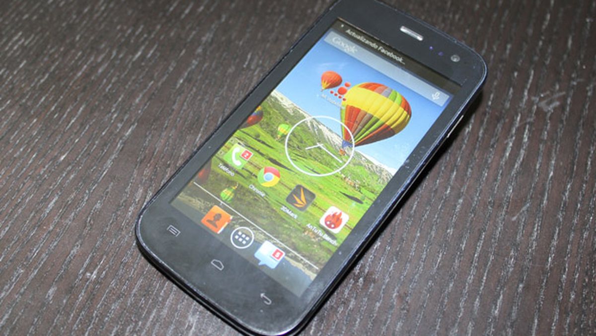 Mobistel Cynus F4: análisis, características y precio