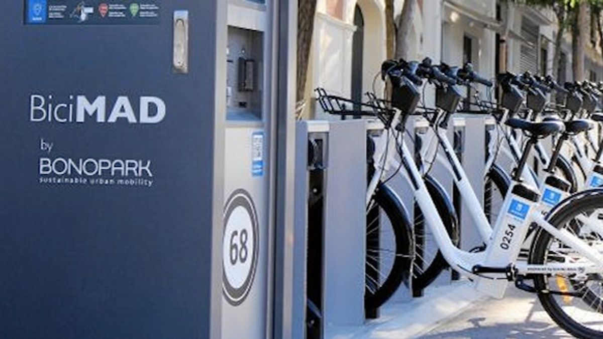 BiciMAD llega a Madrid con luces y sombras