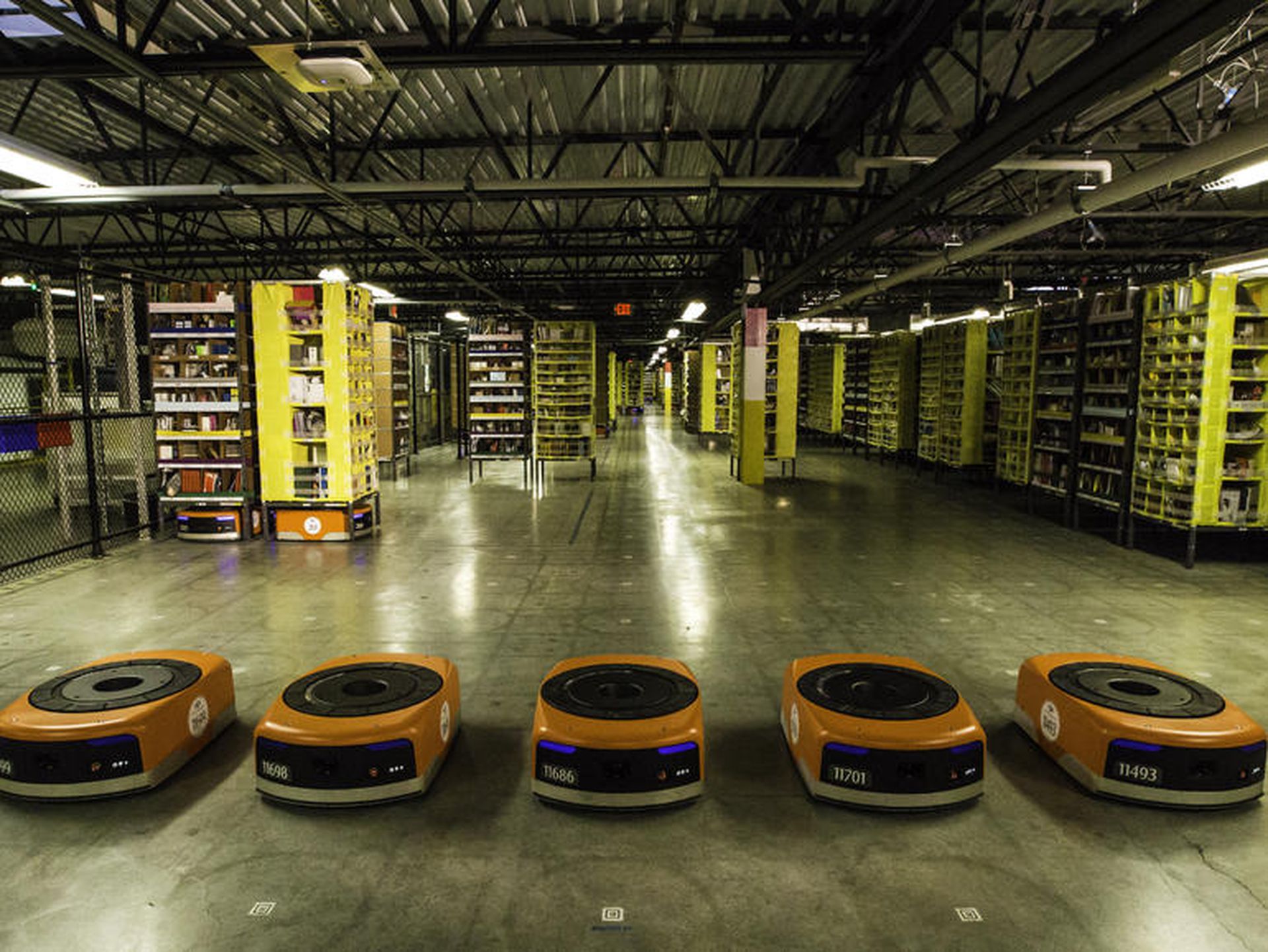 Así son los empleados del mes en Amazon: los robots Kiva