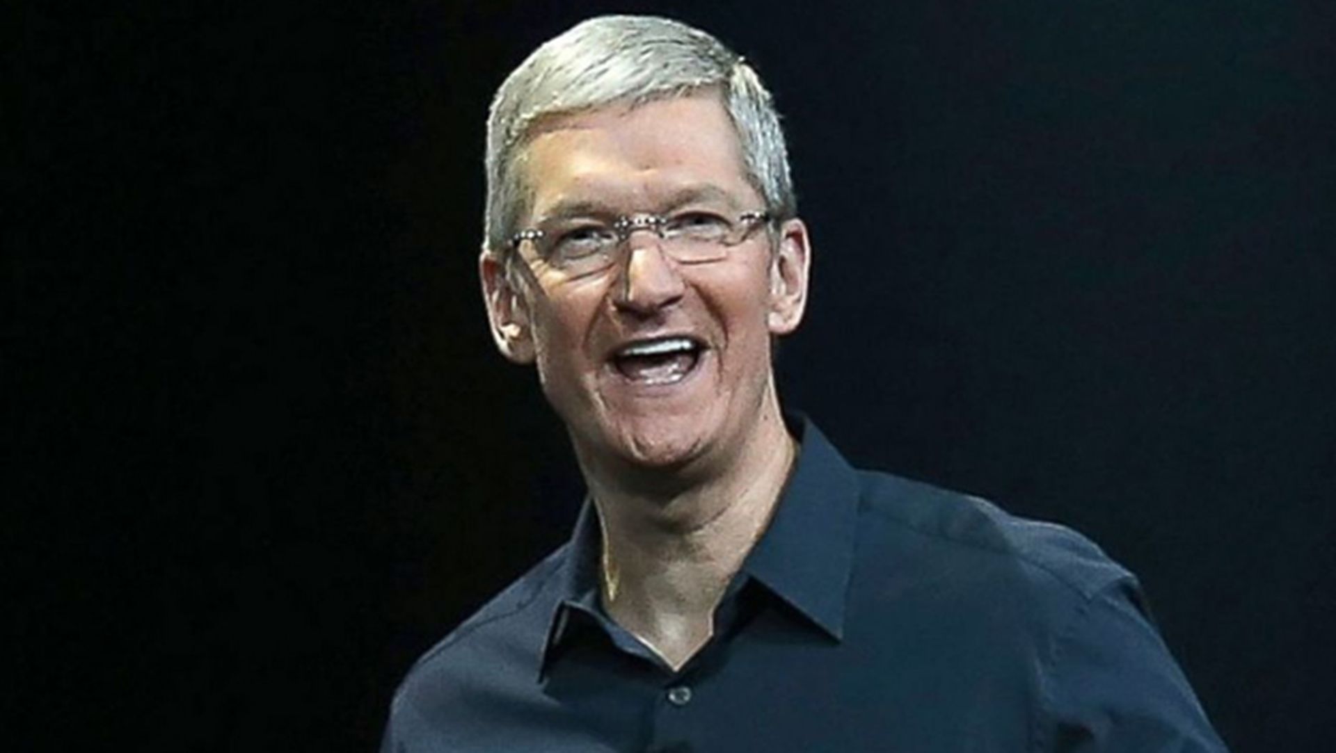 Tim Cook, CEO de Apple donará toda su fortuna a la caridad