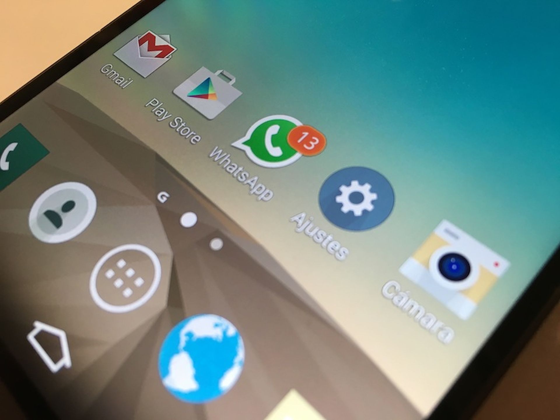 Cómo leer mensajes de WhatsApp sin abrirlos