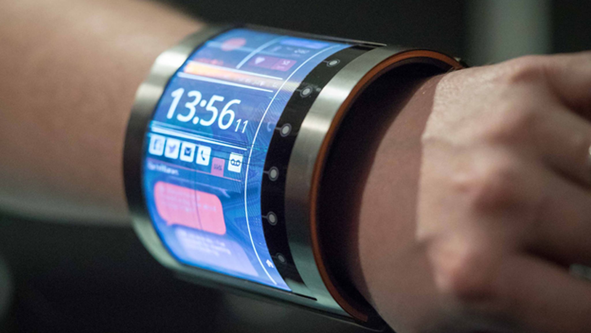 Este smartwatch flexible se adapta a la perfección a tu muñeca