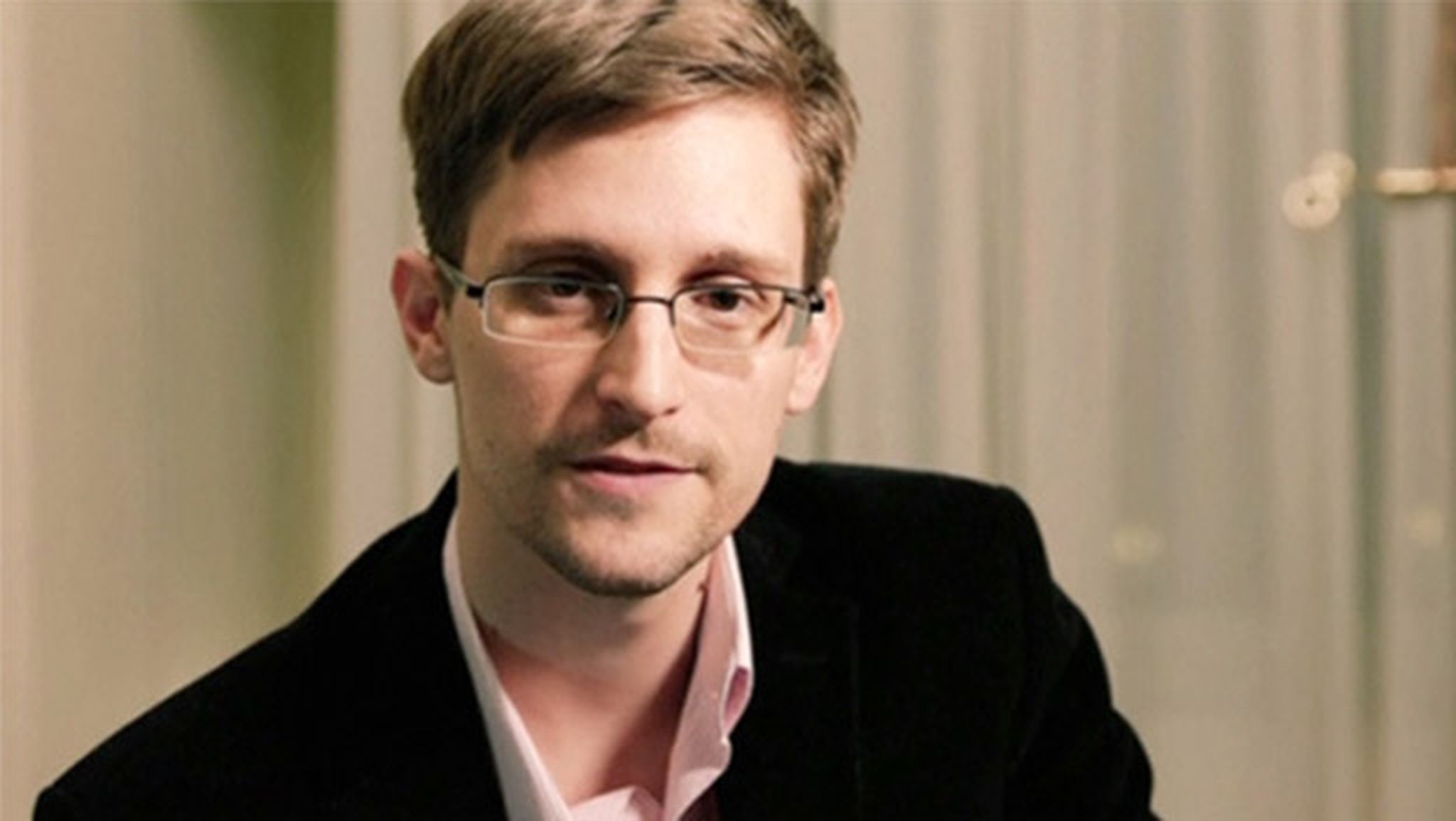 Edward Snowden | Computer Hoy