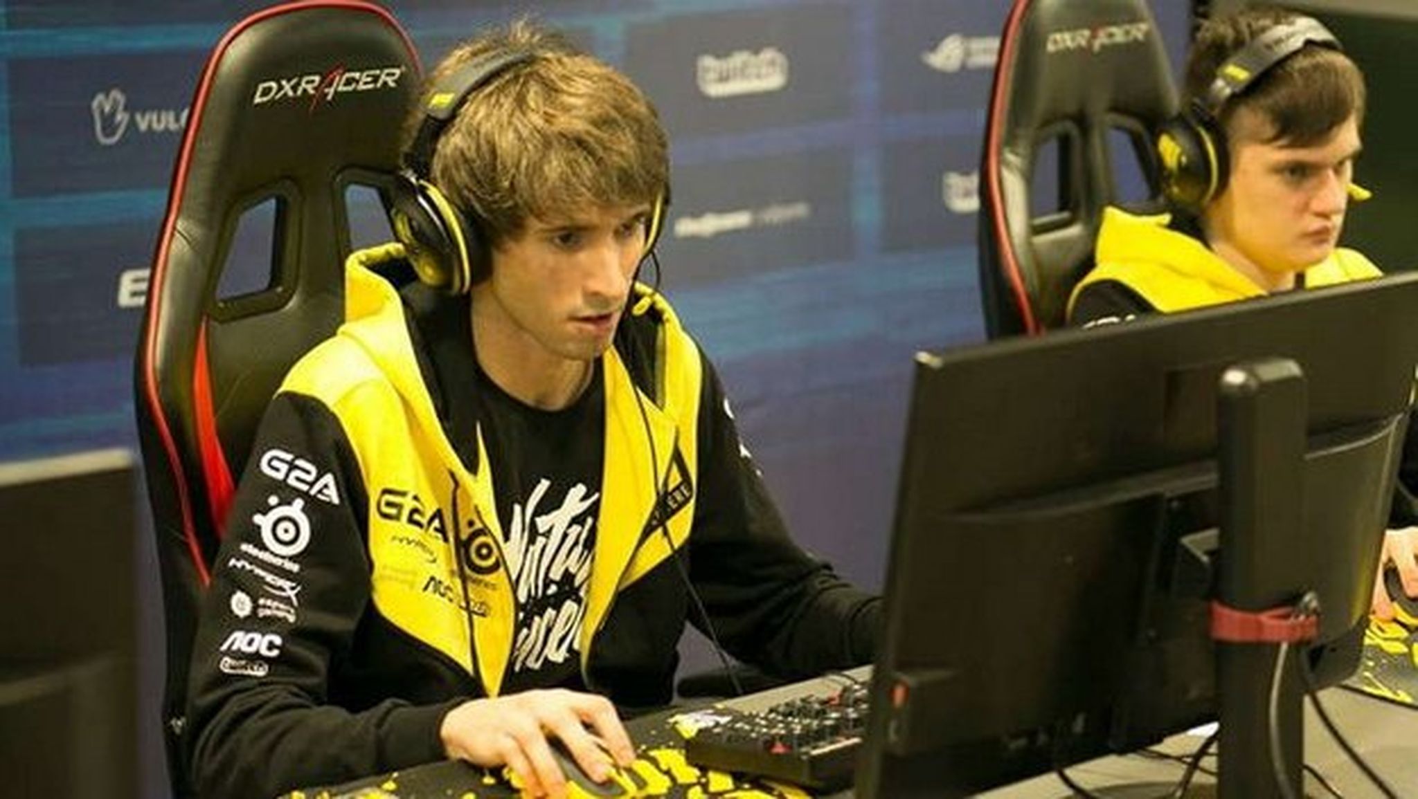 La Inteligencia Artificial de Elon Musk vence a campeón de DotA 2