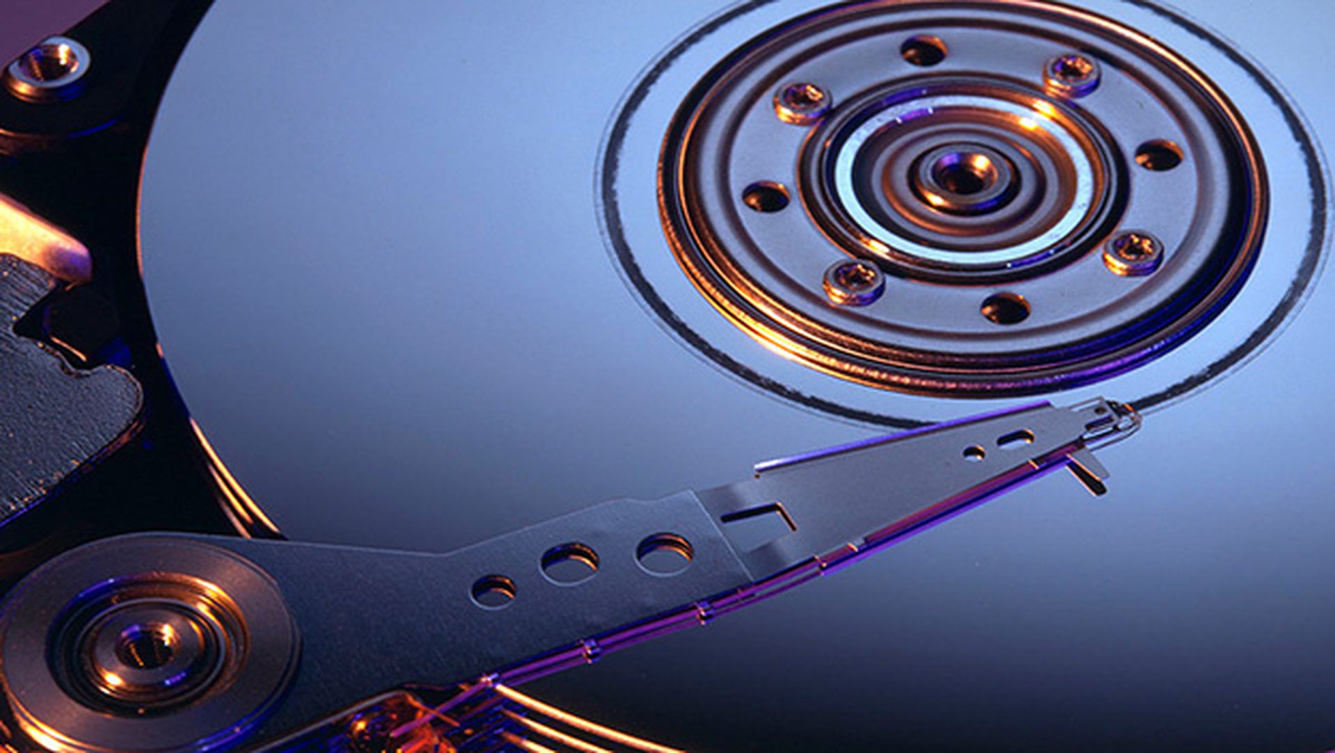 RAID de discos duros: qué es, para qué sirve y todos los beneficios que ofrece a tu ordenador