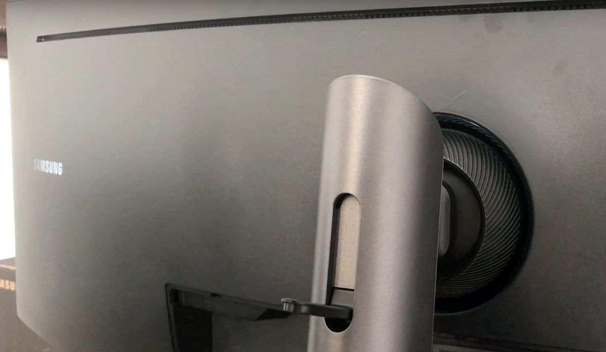 Así es vivir con un monitor ultrapanorámico de 49 pulgadas: Samsung ...