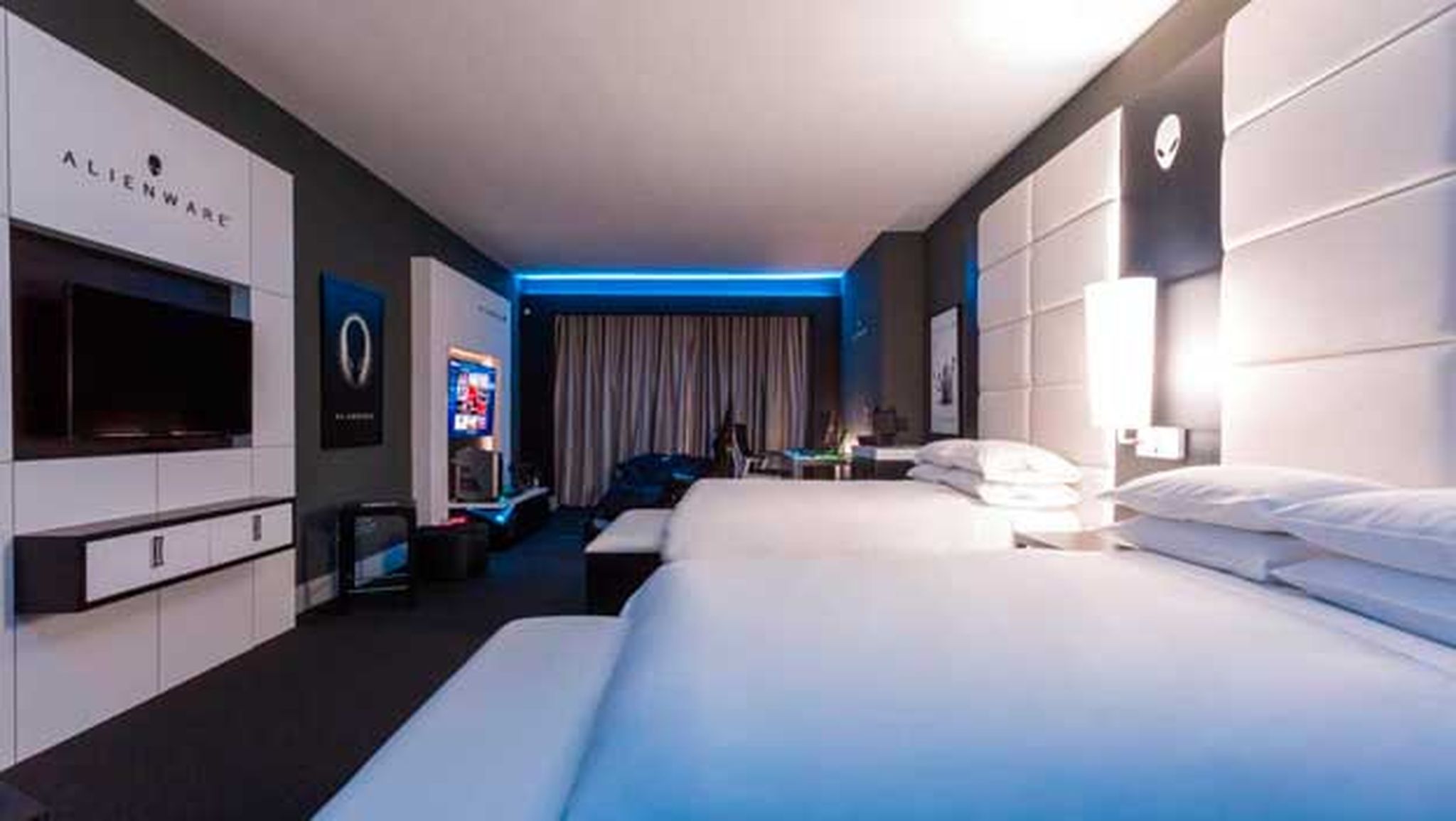 Alienware Room, la habitación de hotel ideal para gamers