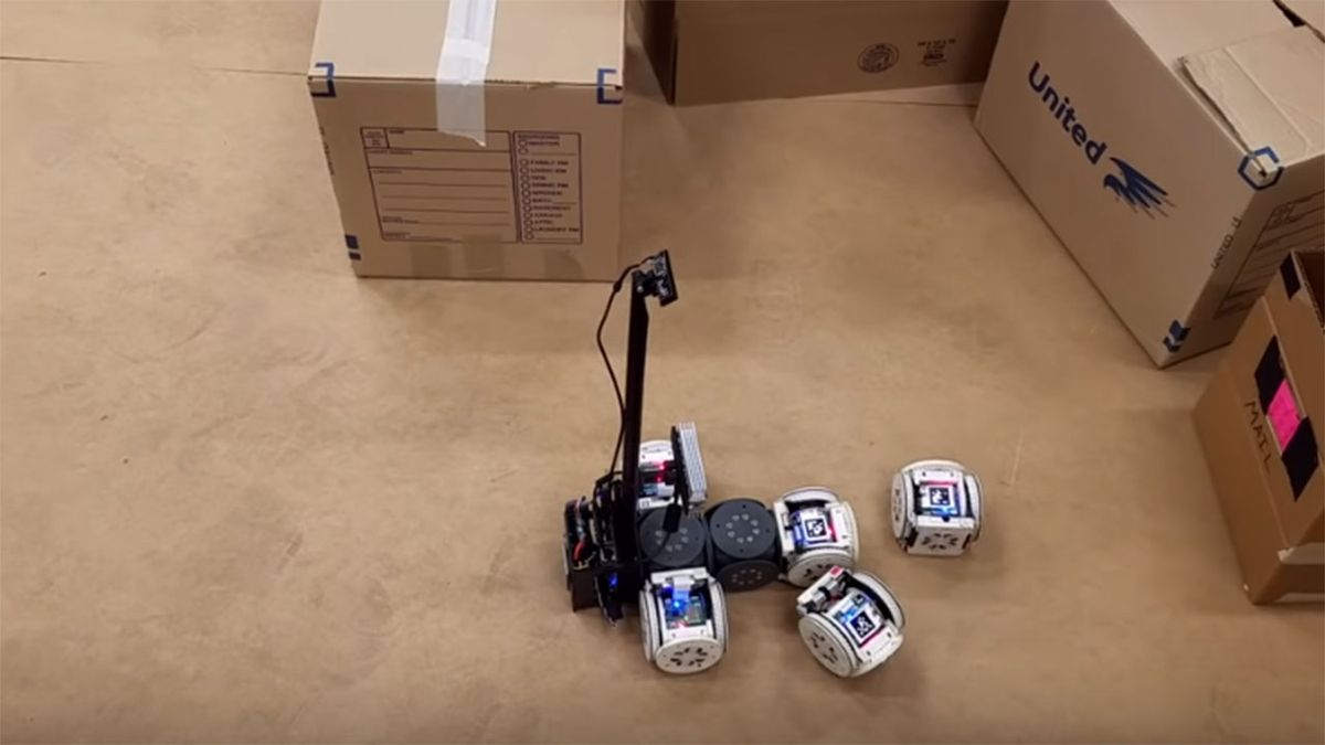 Este robot modular piensa por sí mismo y resuelve cualquier problema