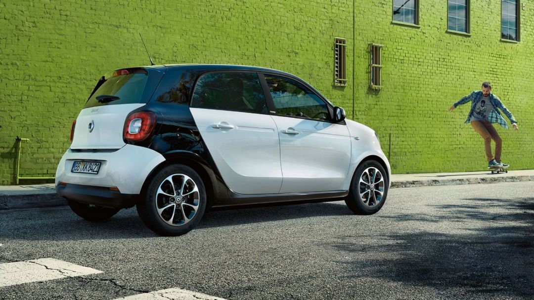 Smart quiere ser la primera marca en cambiar todos sus coches de ...