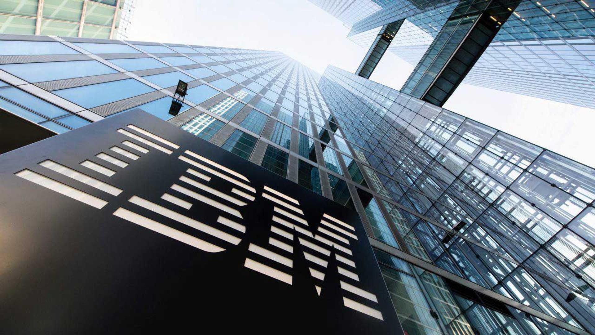 IBM crea una IA que aprende de sus recuerdos IBM crea una IA que aprende de sus recuerdos