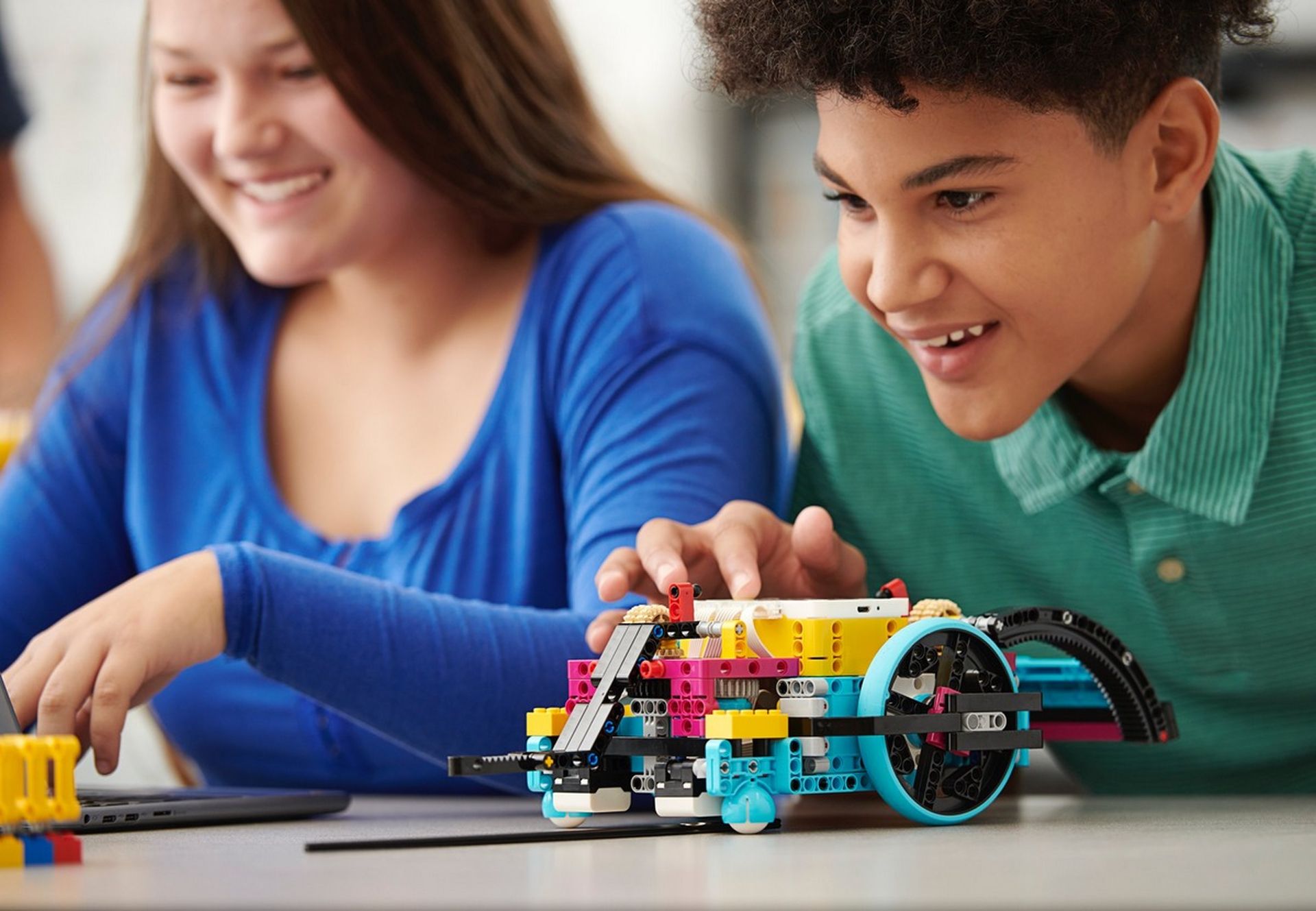 LEGO Spike Prime, robots programables para alumnos de secundaria