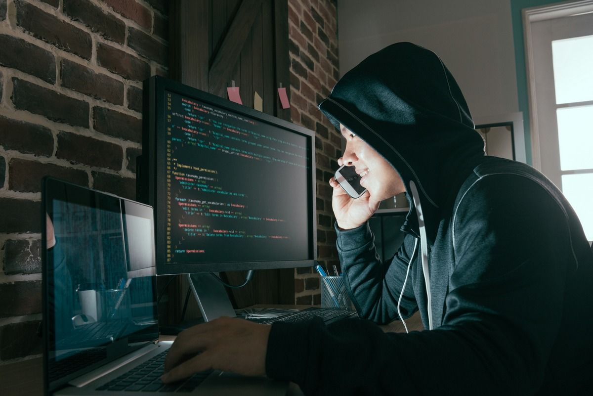 Guía para telediarios sobre los tipos de hackers: no, no todos son malos