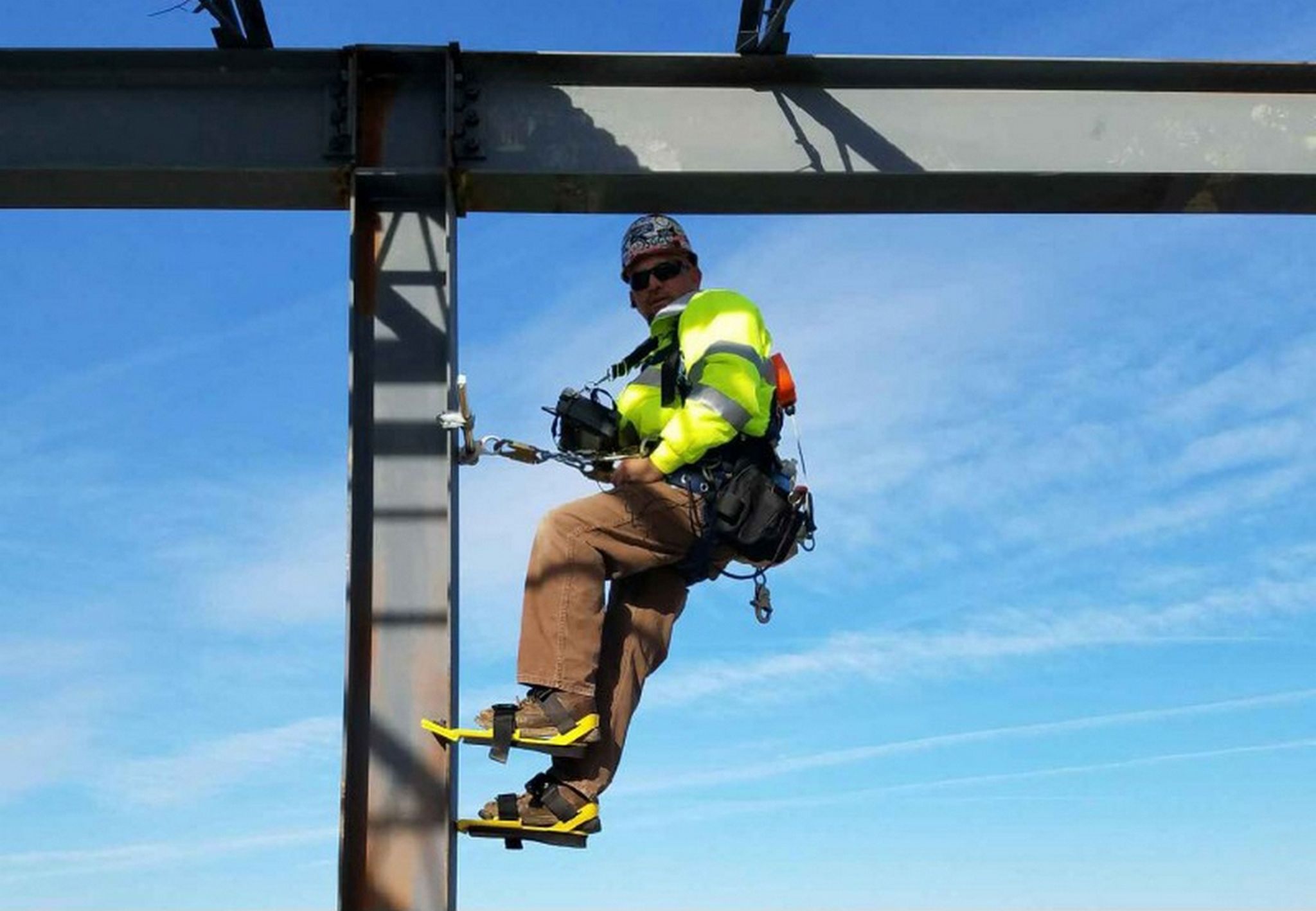 Column Climber, el escalador de andamios que usan los albañiles americanos