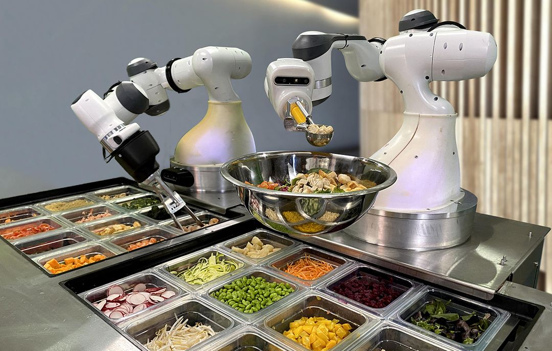 Alfred, el asistente de cocina robot que prepara los platos de manera autónoma