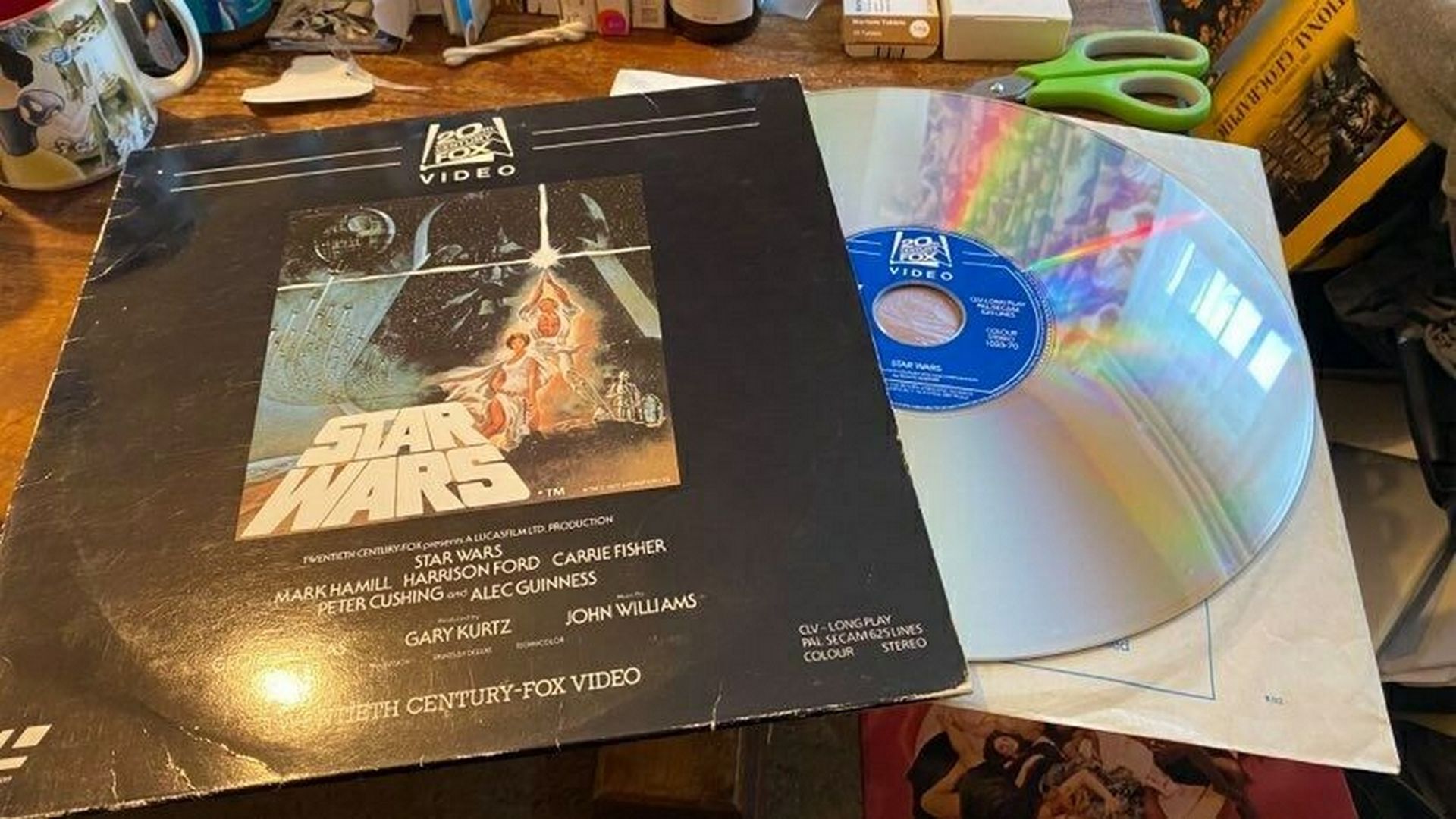 La historia del CD: desde aquel primer disco que lanzó Abba en 1982 ...