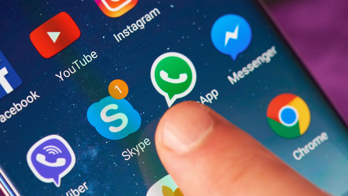 La Guardia Civil alerta del peligro de este mensaje de WhatsApp y qué debes hacer sin has pinchado