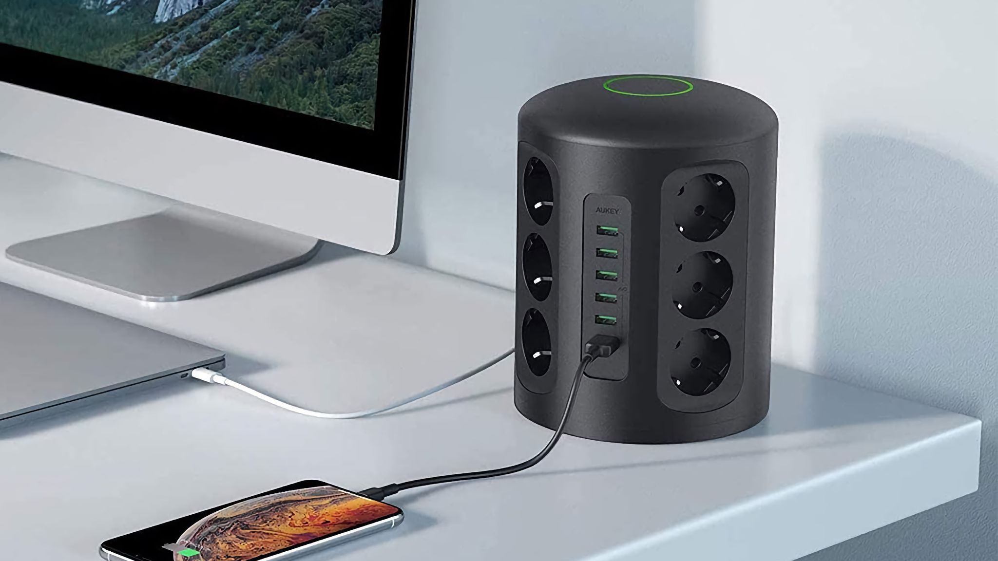 5 regletas y enchufes originales que te ayudarán a organizar cables y ...