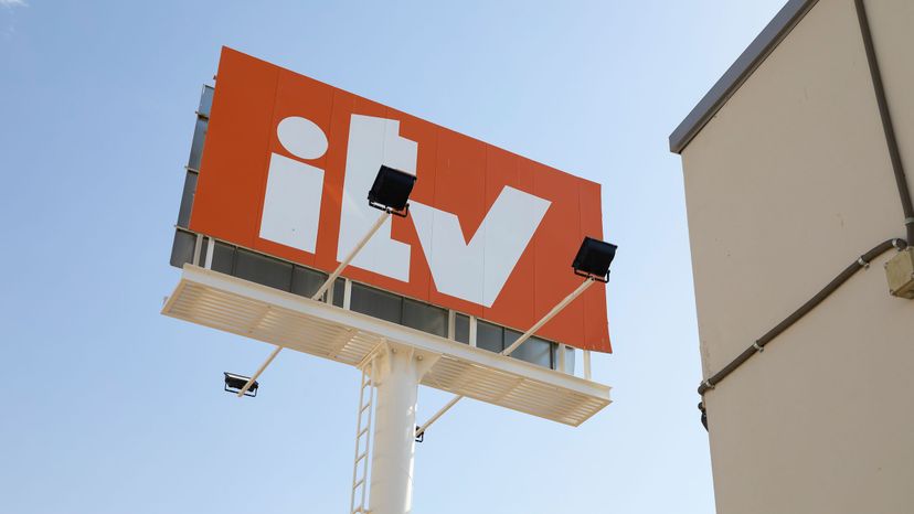 Ya es posible pasar la ITV antes de tiempo, te explicamos por qué es ...