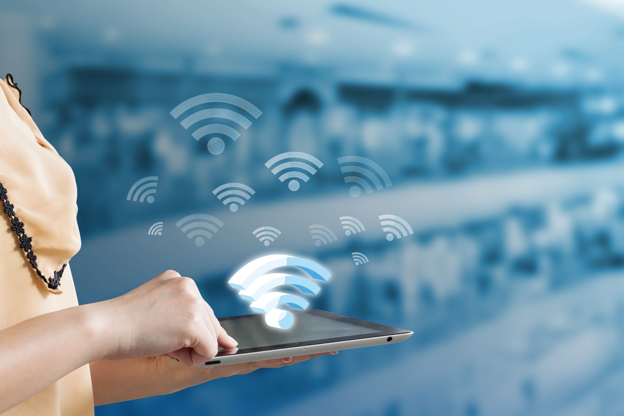 Como mejorar la cobertura de tu WiFi en casa y navegar sin problemas