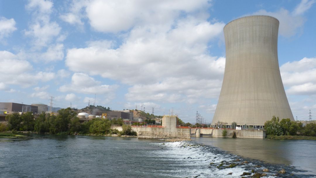 ¿Cómo funciona una central nuclear?