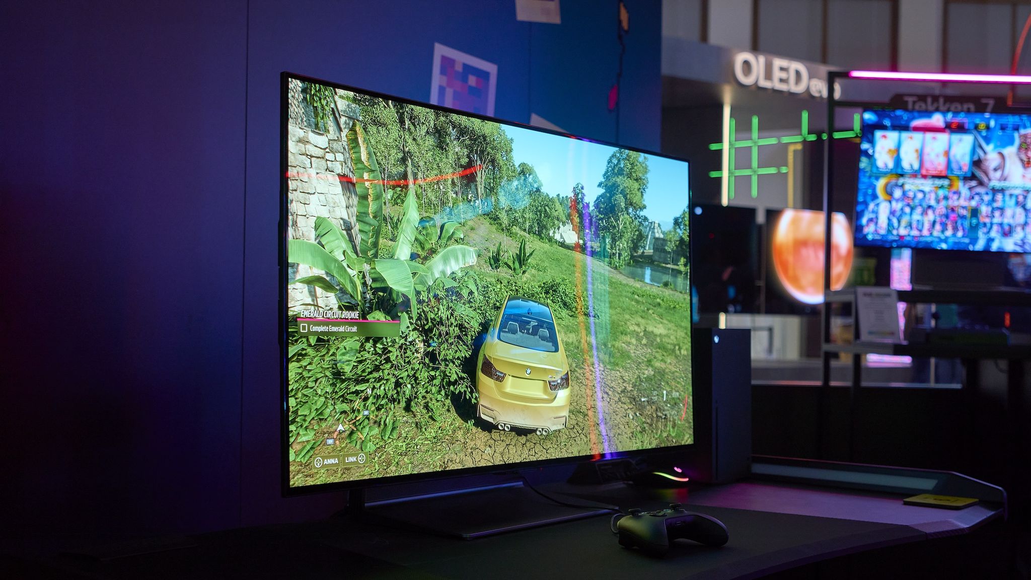 Impresiones del LG Flex OLED, un televisor con panel flexible ideal ...