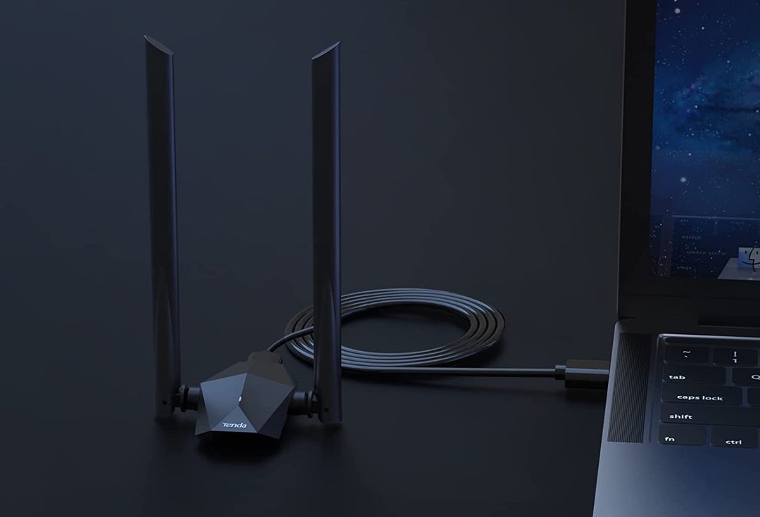 Lleva WiFi 6 a cualquier PC con esta antena y adaptador WiFi que solo ...