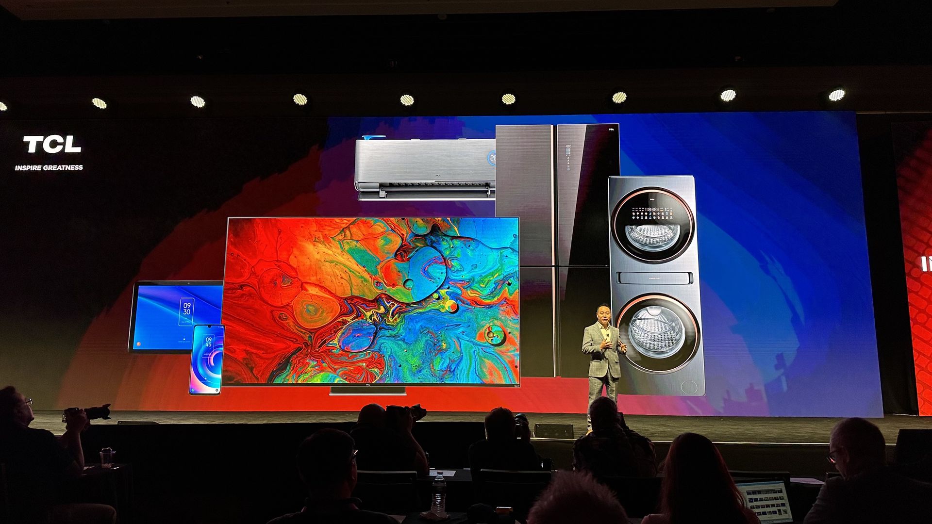 Desembarco de productos TCL en CES 2023: TVs, electrodomésticos ...
