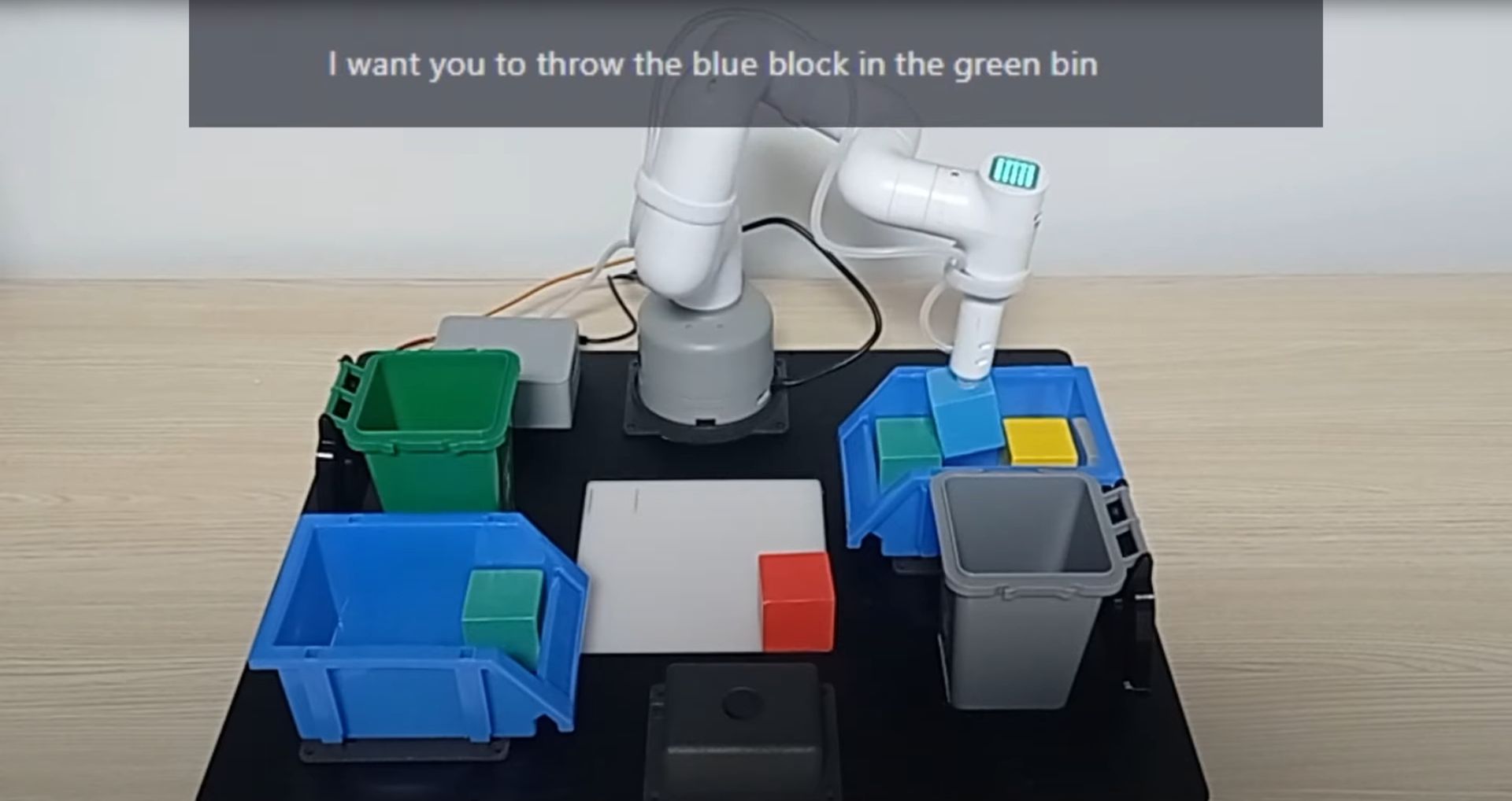 ChatGPT sube un nuevo nivel: va a controlar robots y drones