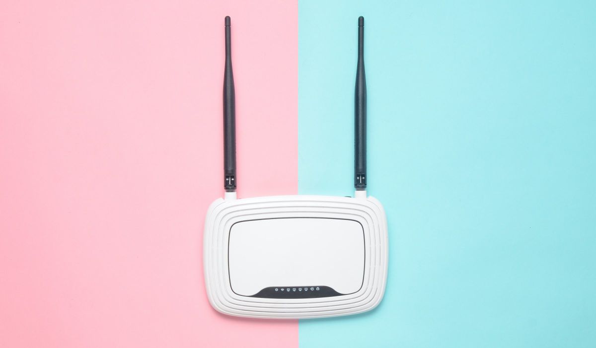 El genial truco que esconde tu router WiFi que mejora la señal y velocidad de tu internet en un ...