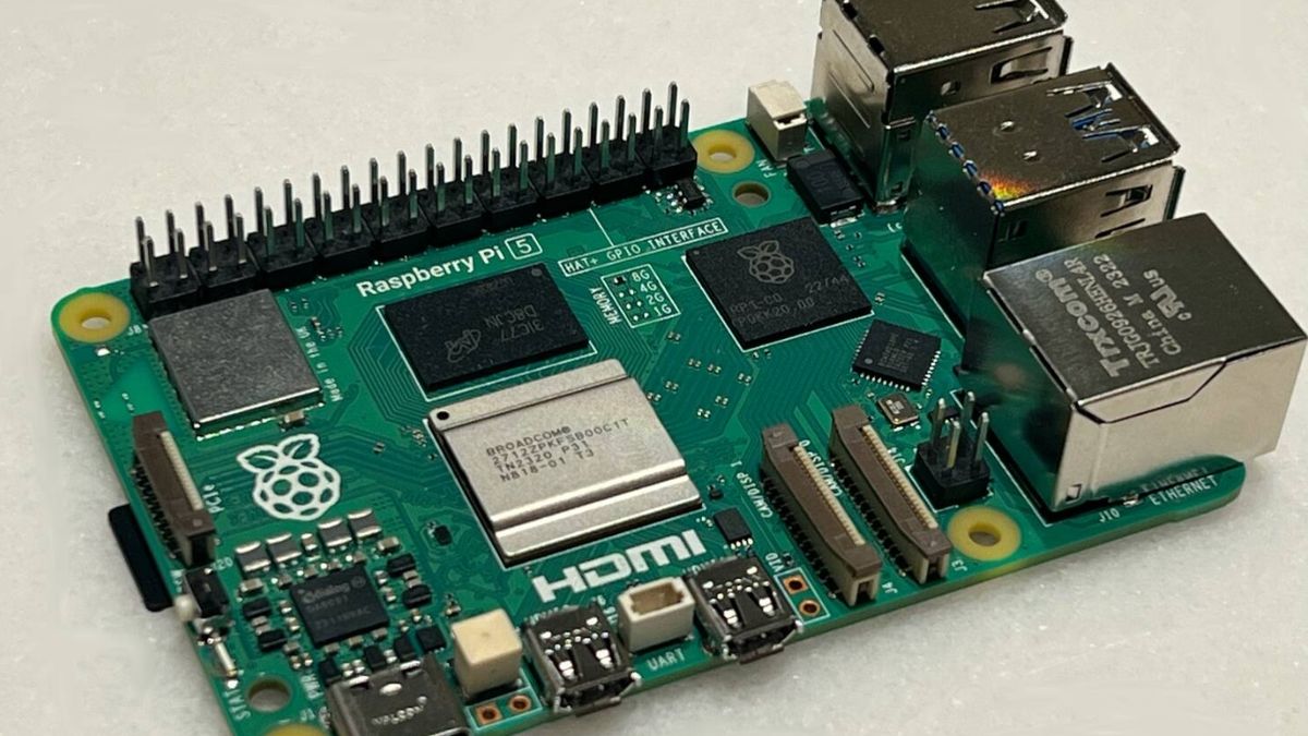 Raspberry Pi 5 vs Raspberry Pi 4: todas las diferencias y mejoras del nuevo modelo