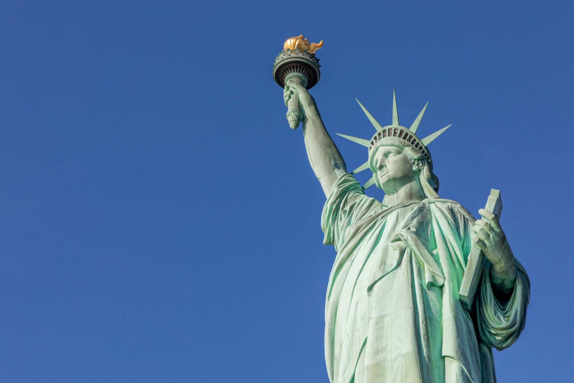 Este es el verdadero color de la Estatua de la Libertad y es mucho más ...