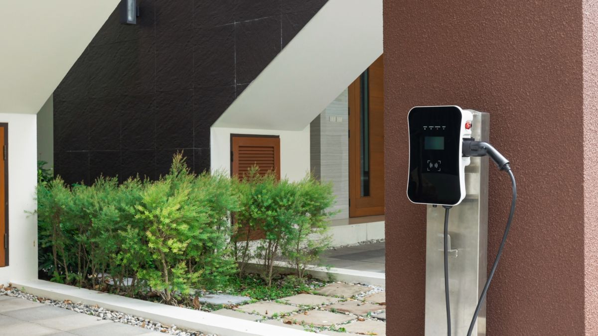 Consejos clave para instalar un punto de carga en casa para tu coche ...