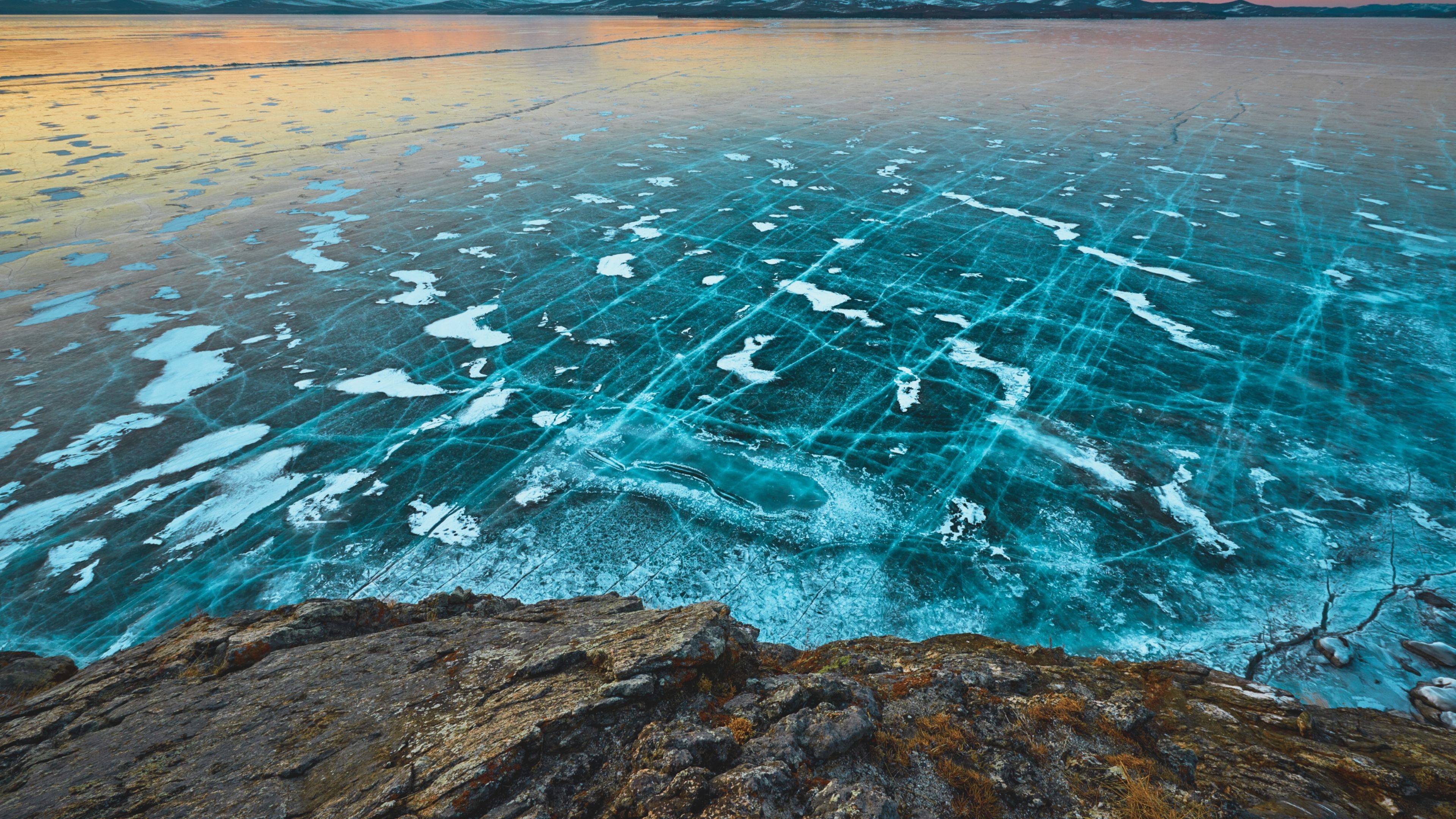 Los secretos del lago Baikal, el más antiguo y profundo del mundo