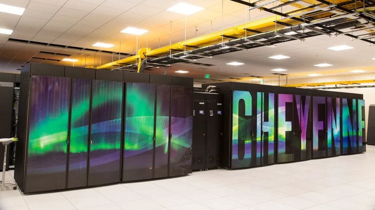 El superordenador Cheyenne subastado ya tiene comprador, se lo lleva ...