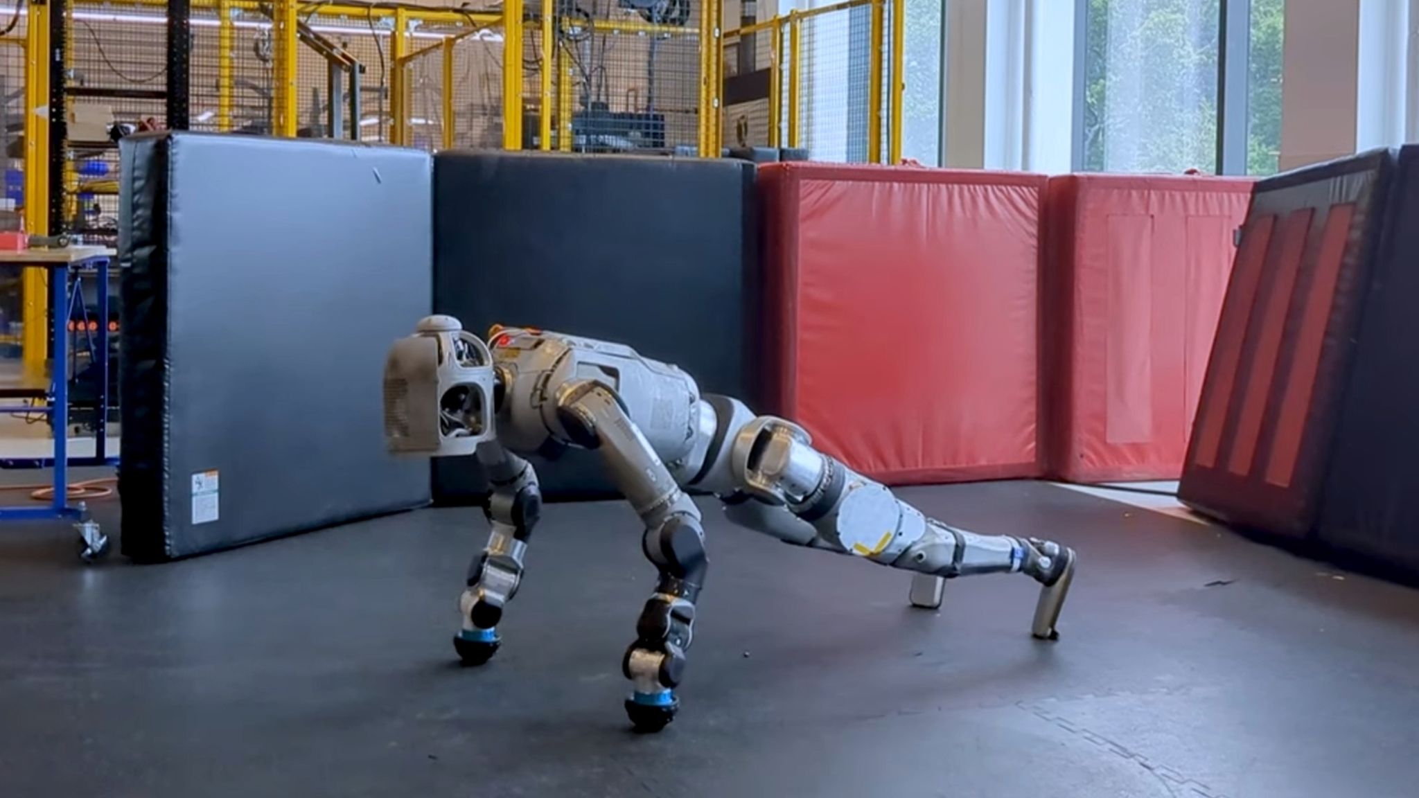 Boston Dynamics presenta a Atlas, el robot que te da una paliza a flexiones