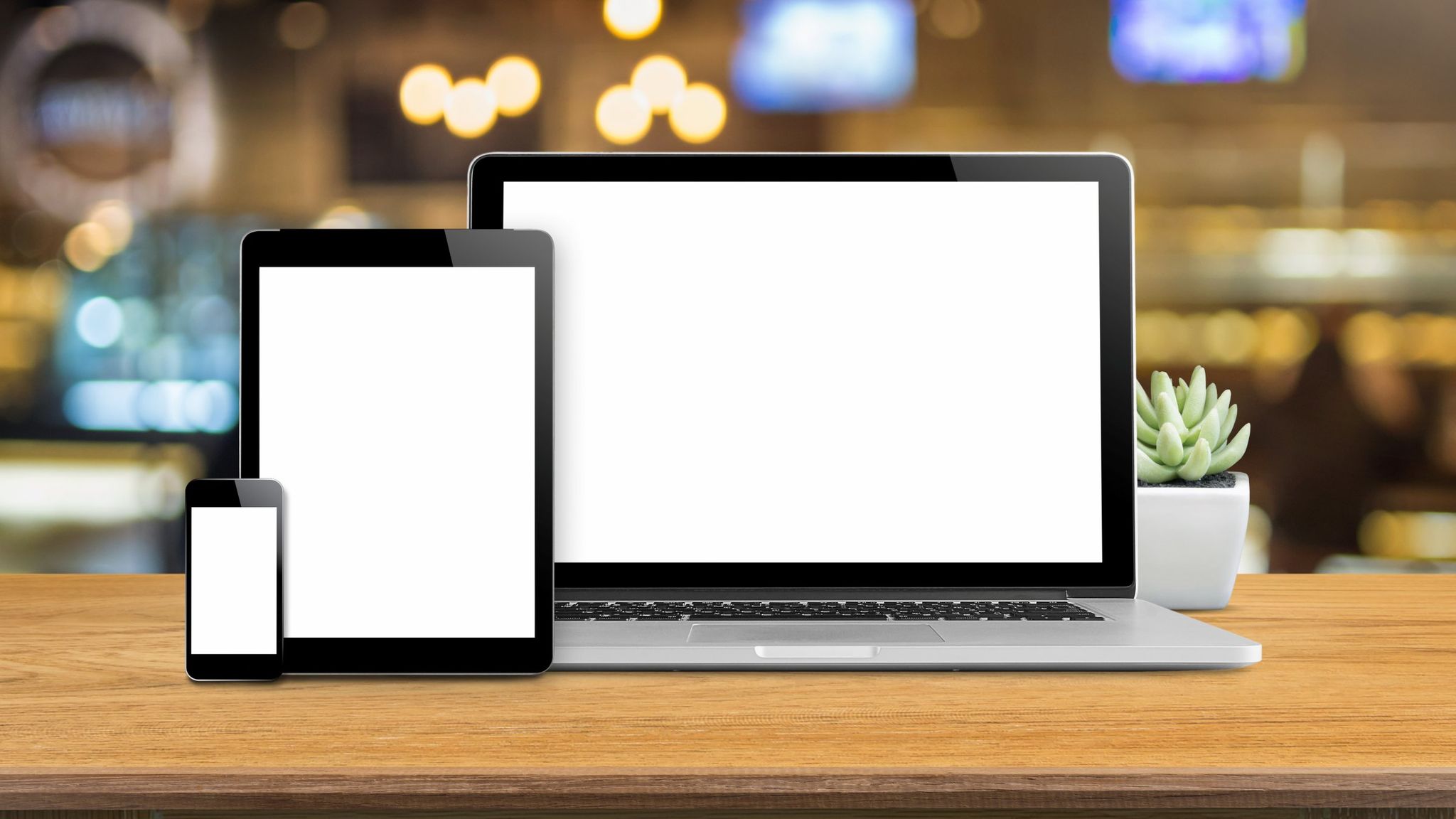 Lenovo, el gigante internacional del PC que fundaron 11 ingenieros chinos