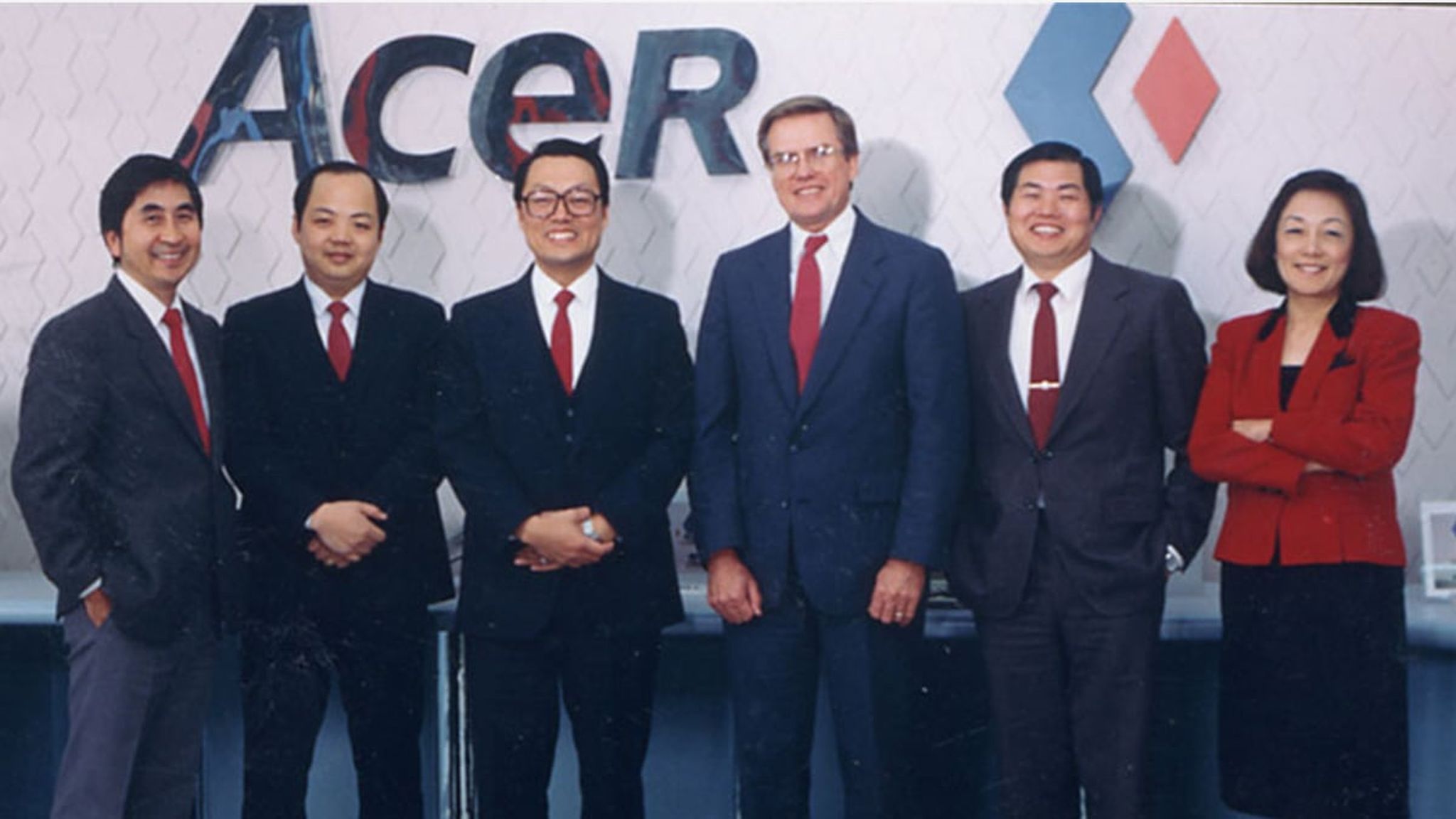 Acer, el gigante taiwanés del PC que creció a base de compras y su apuesta por el portátil