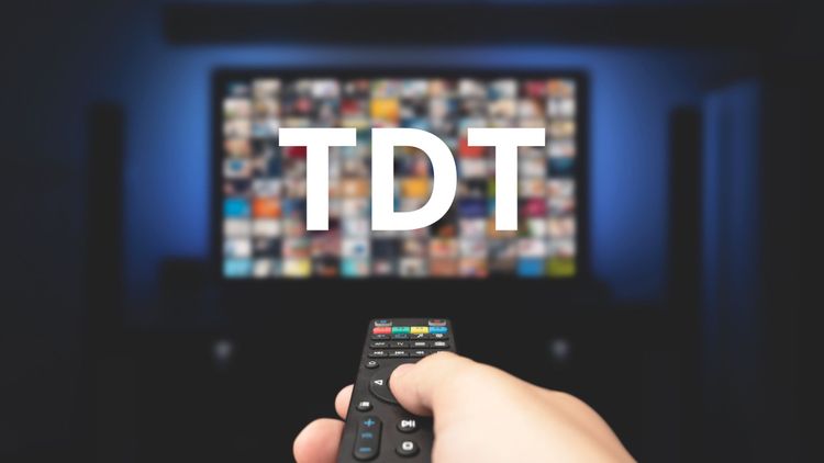 Apagón TDT 2025: cómo saber si tu televisor está preparado o tendrás ...