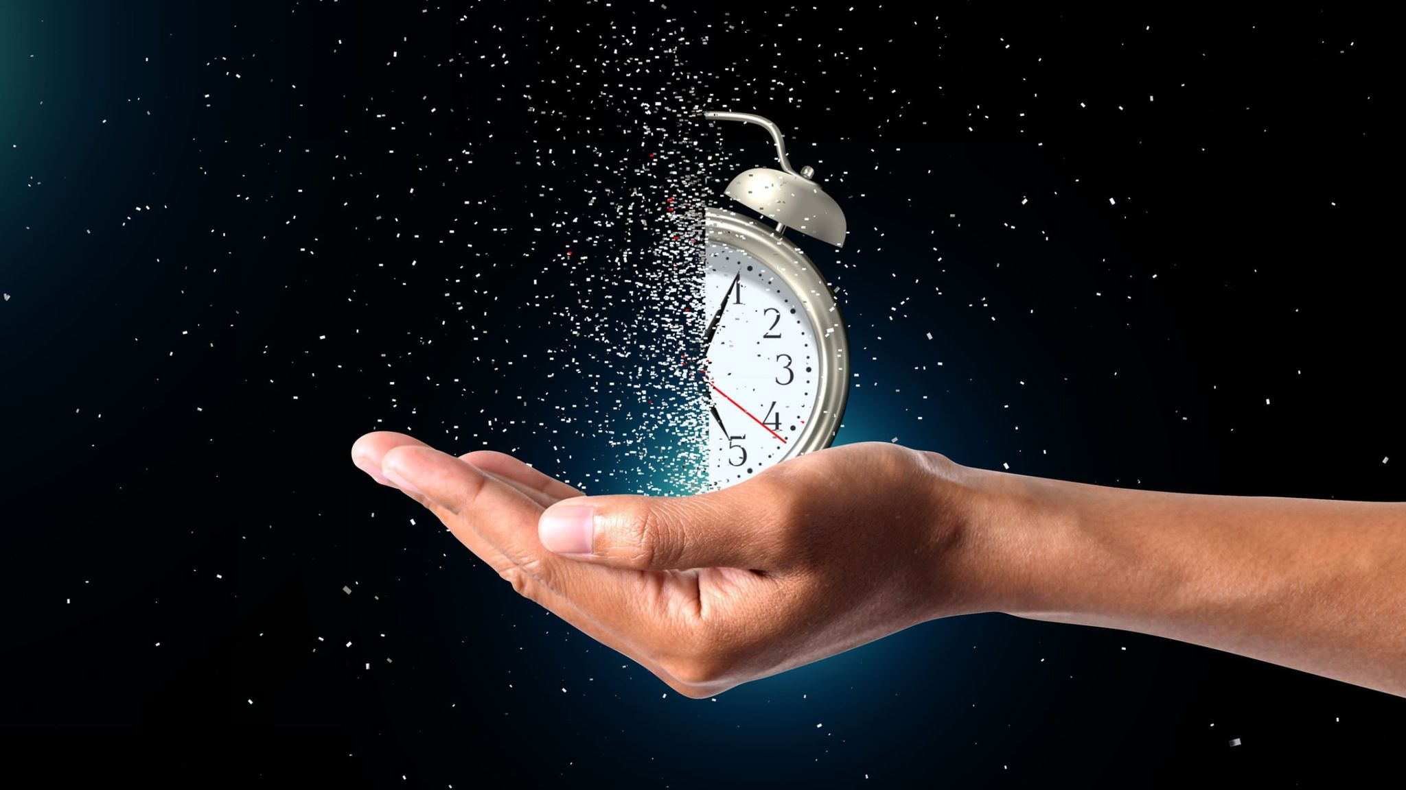 ¿Por qué se cambia la hora y qué supuestos beneficios tiene?