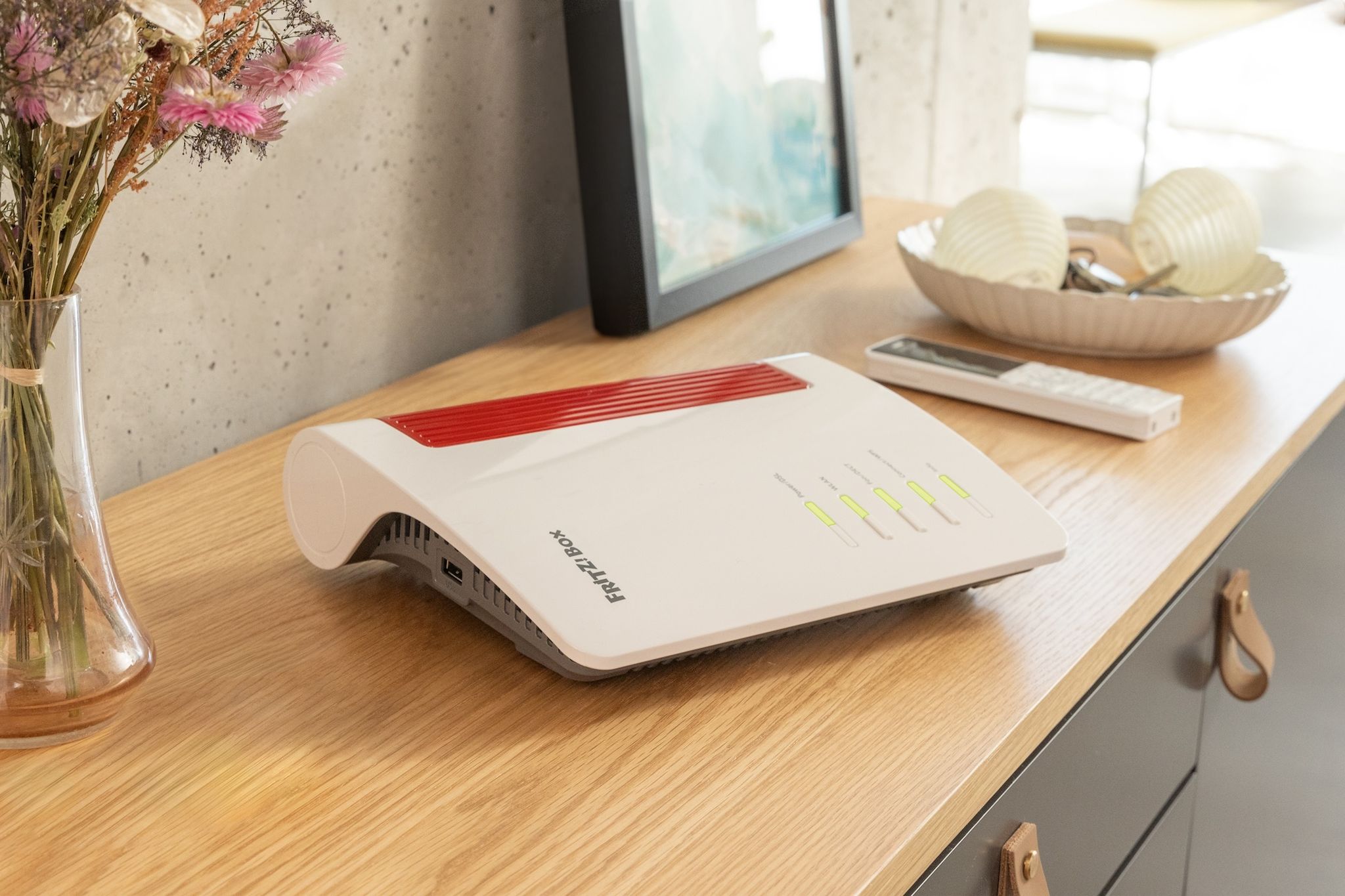 El router Fritz!Box 7690 de AVM llega a España con WiFi 7 y velocidades ...