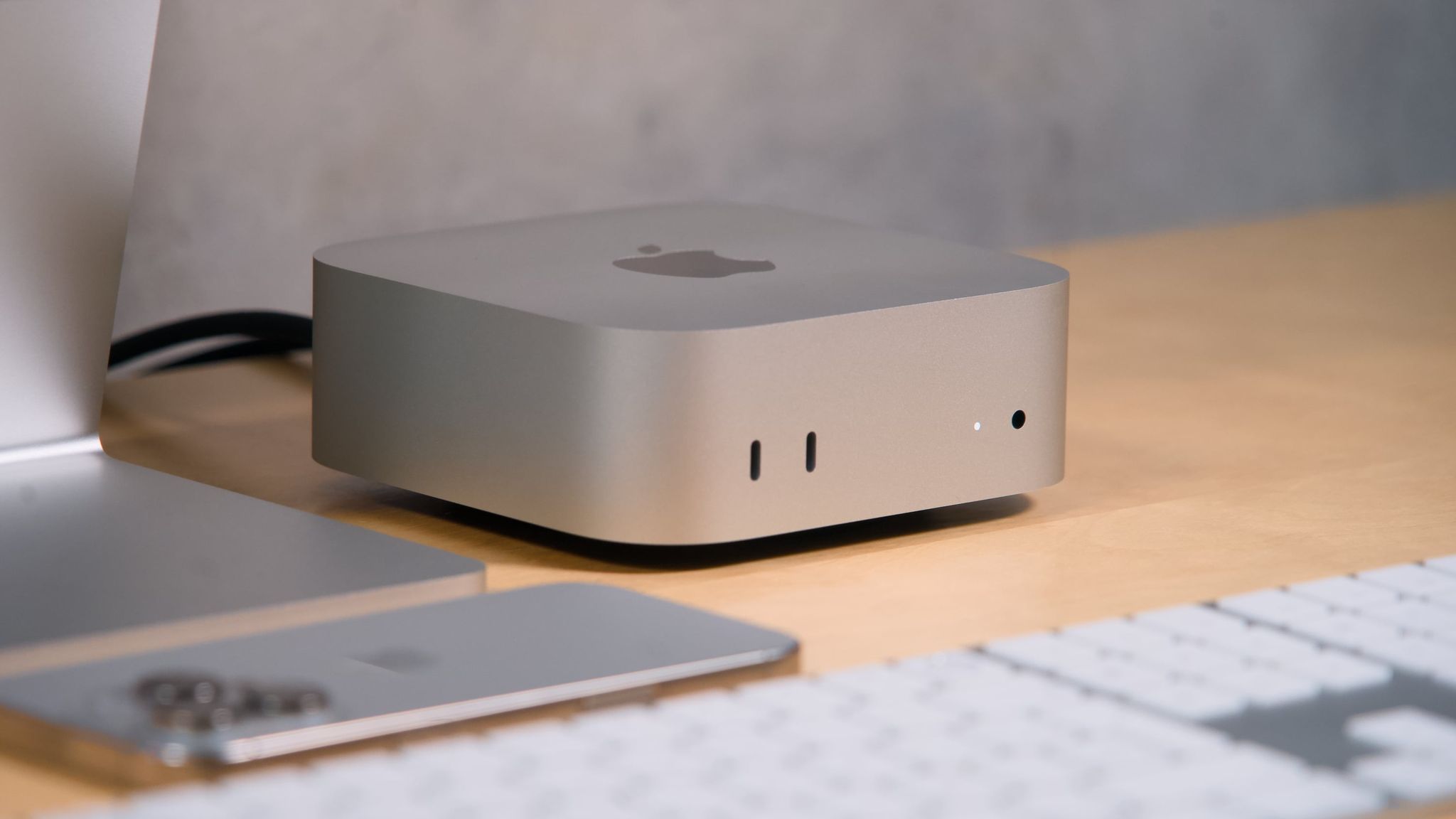 Apple justifica la extraña ubicación del botón de encendido del nuevo Mac mini
