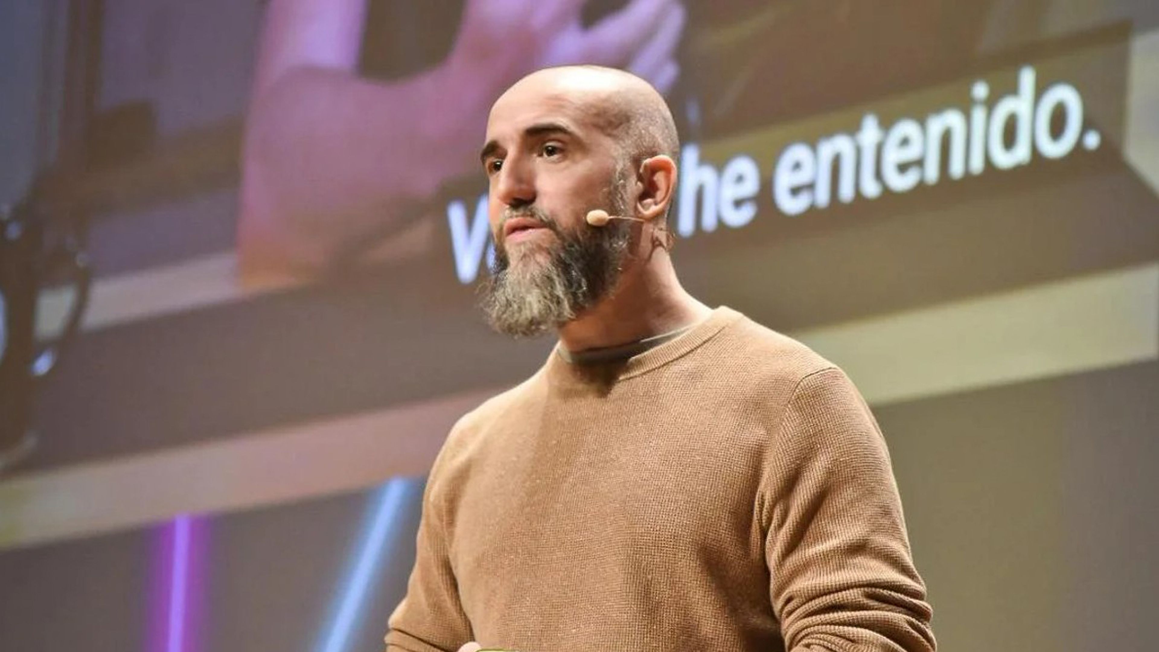 Jon Hernández, experto en IA: "Puede traer un gran progreso para la humanidad, pero también su ...