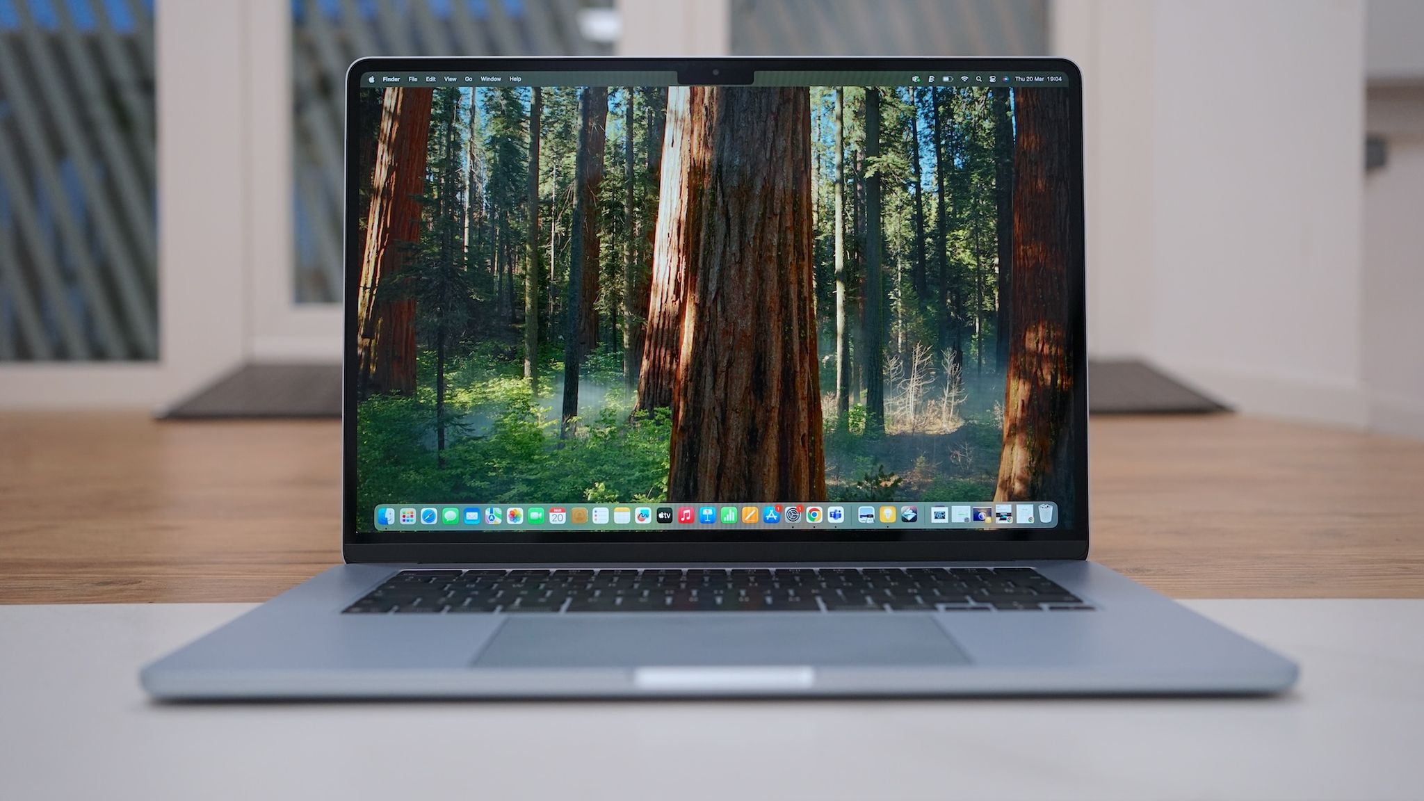 He probado el MacBook Air con chip M4: sus leves mejoras por menos precio y su potencia me han ...