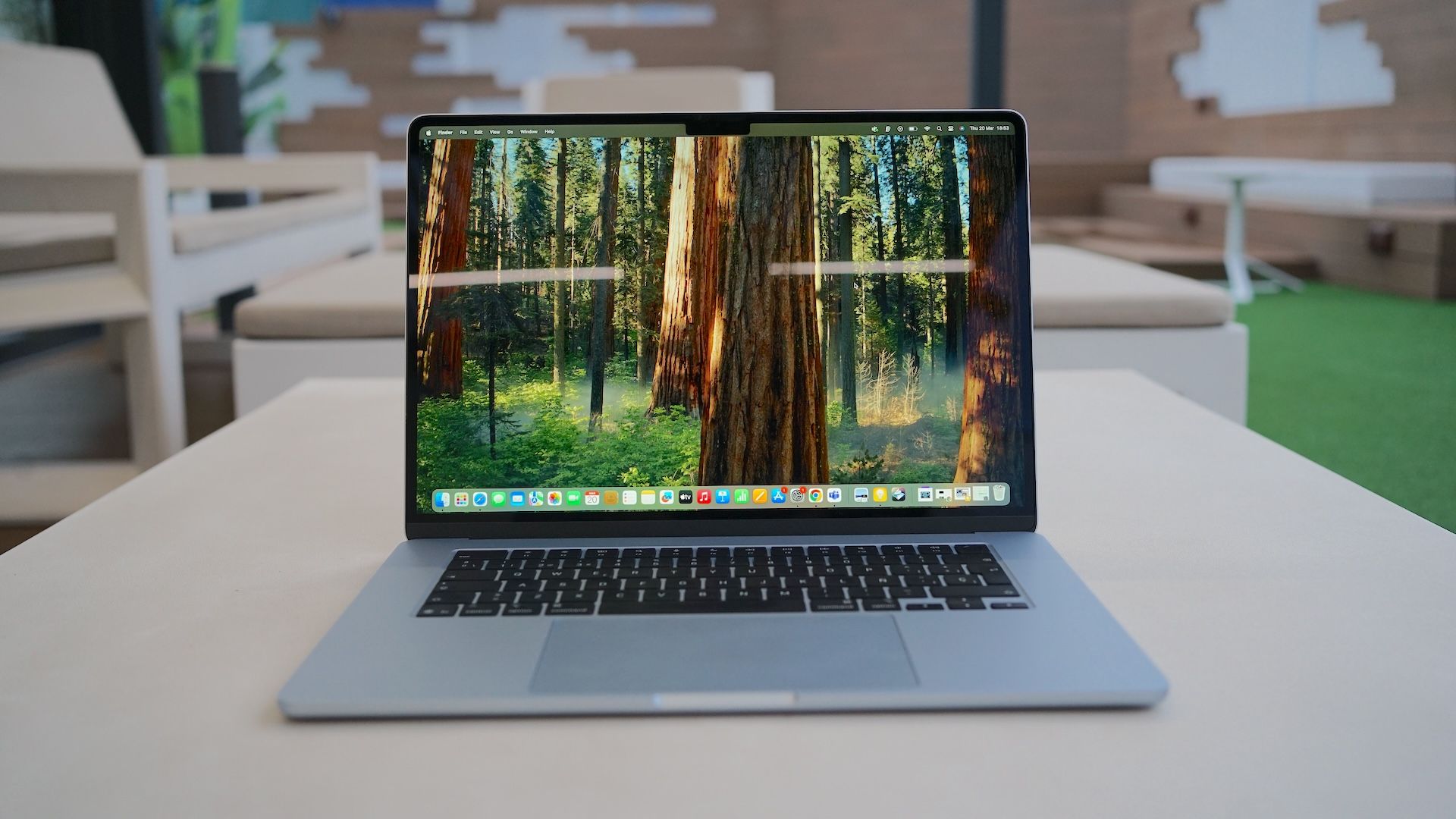 He probado el MacBook Air con chip M4: sus leves mejoras por menos precio y su potencia me han ...