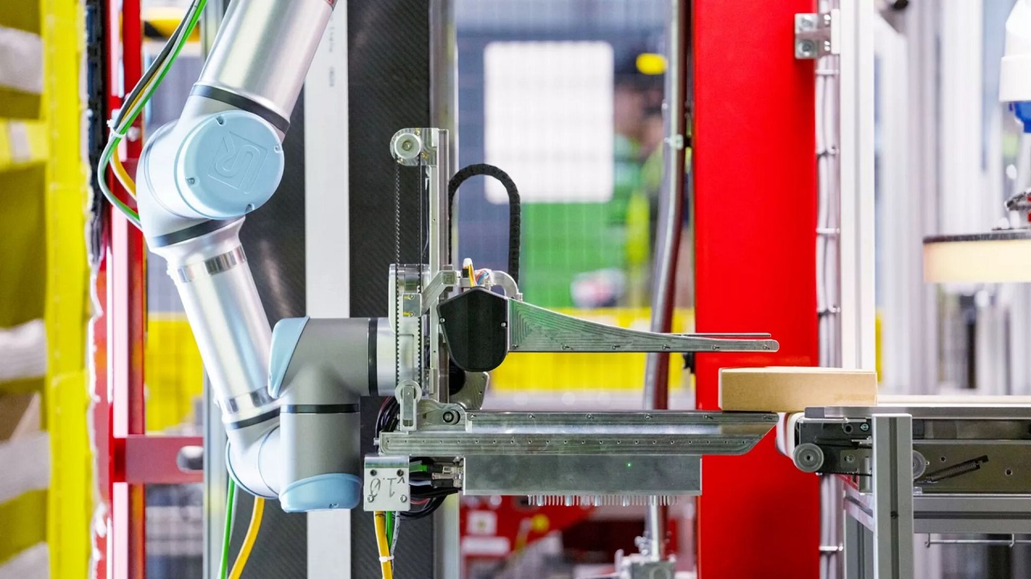 Amazon ya tiene su propio robot "capaz de sentir", pero no es como te ...