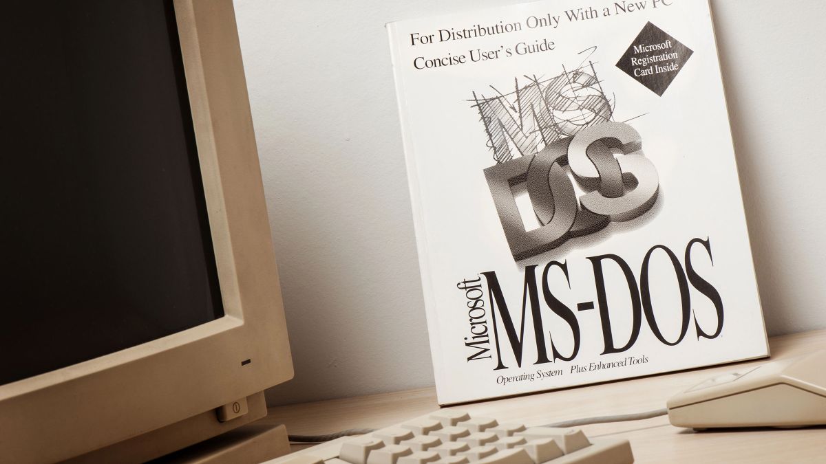 ¡MS-DOS vuelve! Microsoft lanza un editor de texto ligero y sin IA para ...