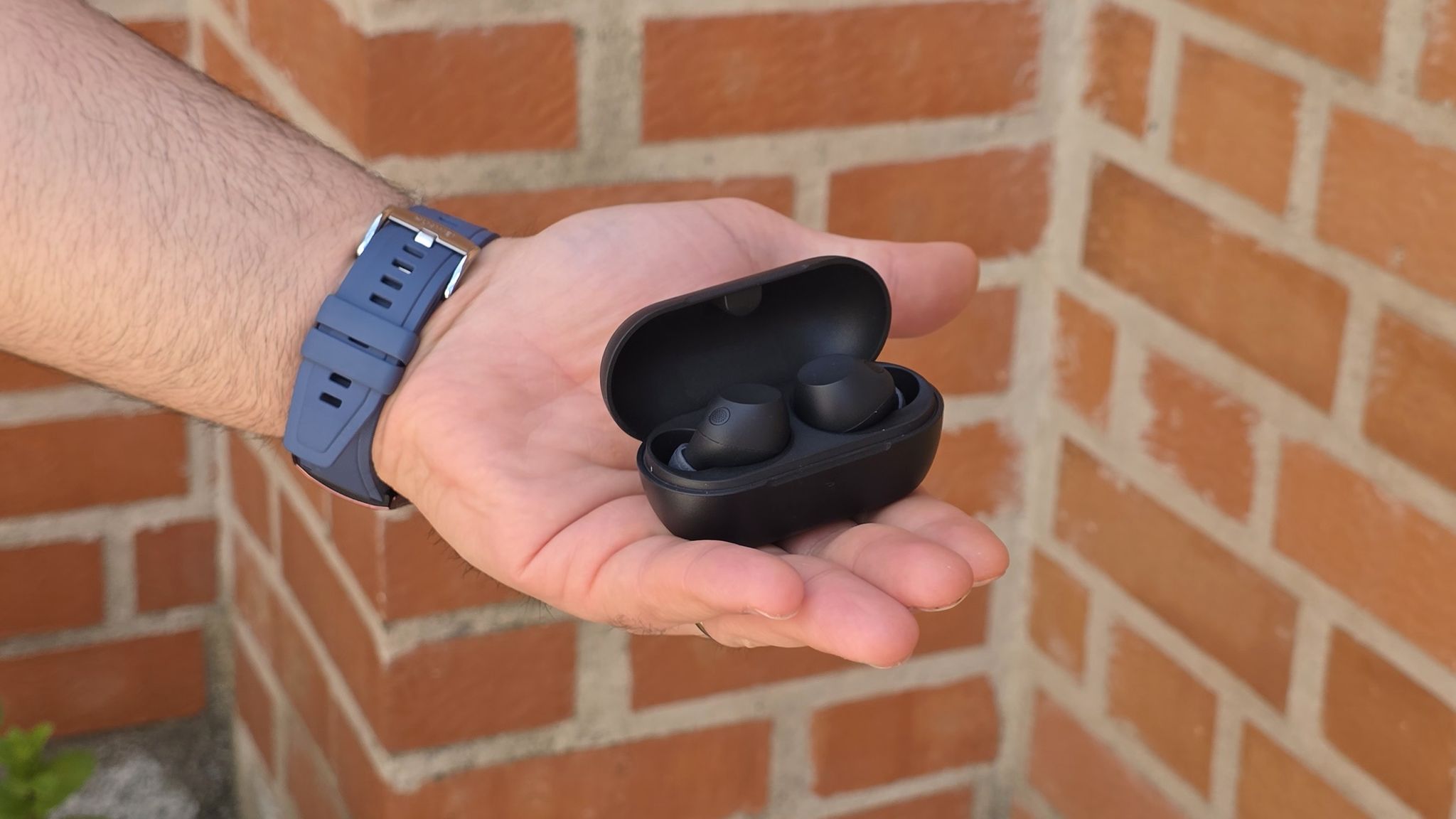 Los Sony WF-C710N son los auriculares 'in-ear' más cómodos que he ...