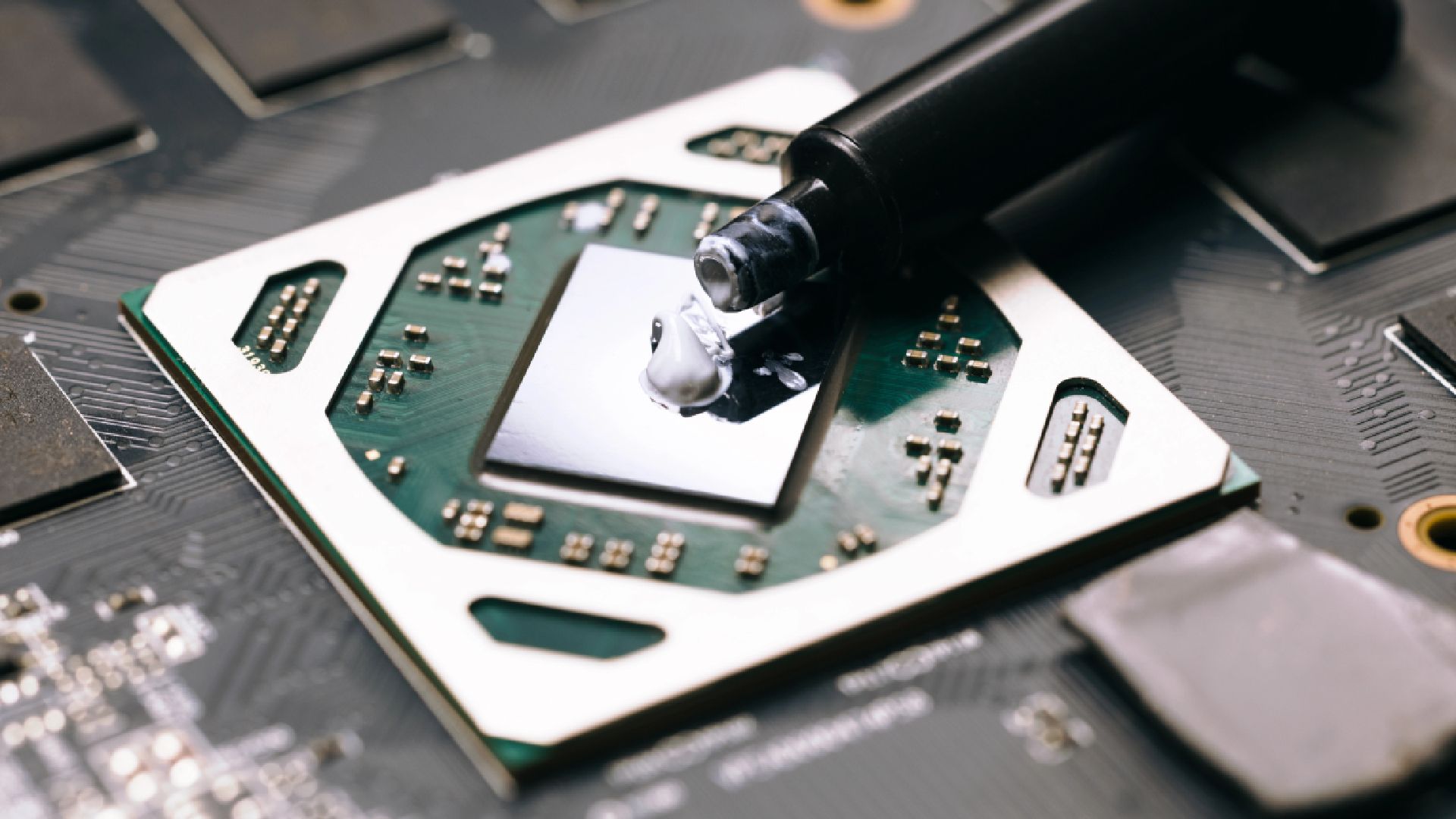 ¿Cuánto tiempo dura la pasta térmica en el procesador? Así puedes ...